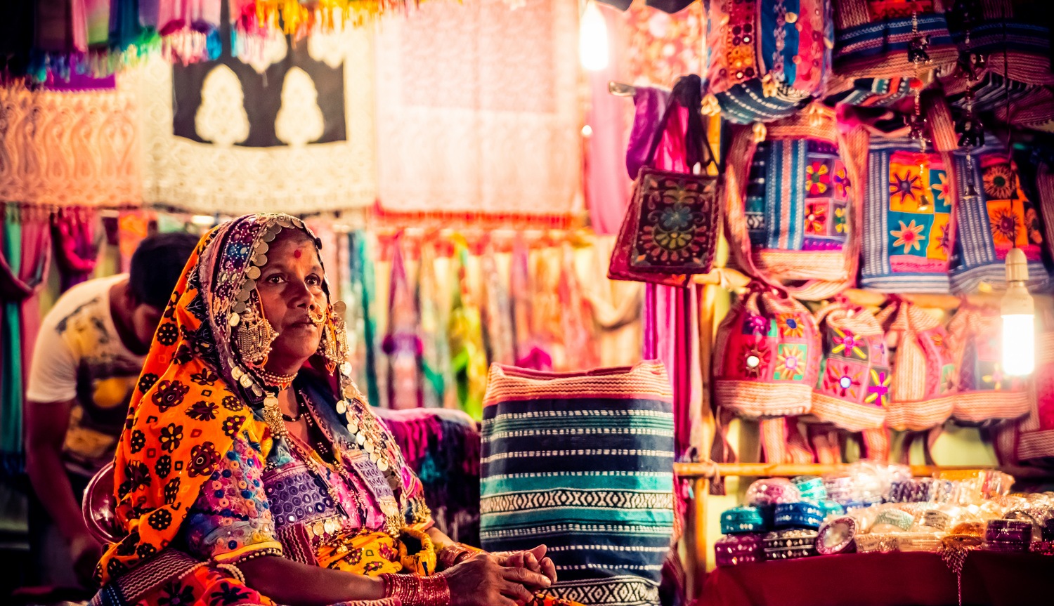 Saturday Night Market in Arpora [Video]